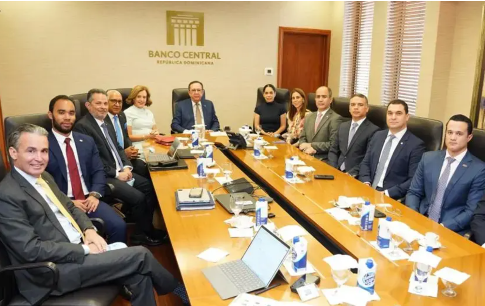 Puestos de Bolsa resaltan estabilidad - Noticias hora X hora