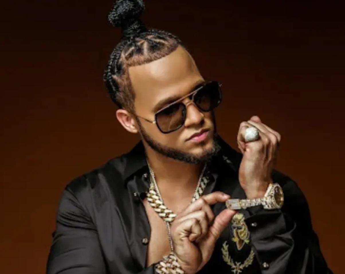 El Alfa firma contrato por 70 millones dólares - Noticias hora X hora