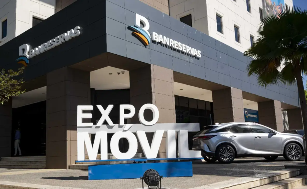 Banreservas inaugura Expomóvil 2023 con tasas desde 6.82 % - Noticias hora X hora